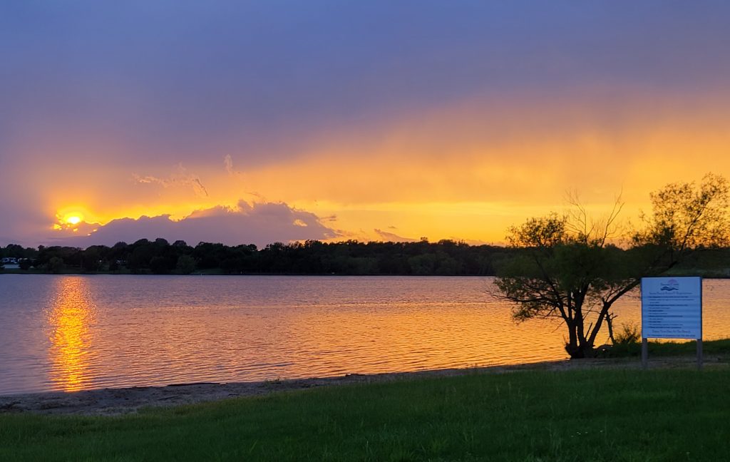 southside beach sunset (2) | Banner Creek Reservoir - Camping and Fishing
